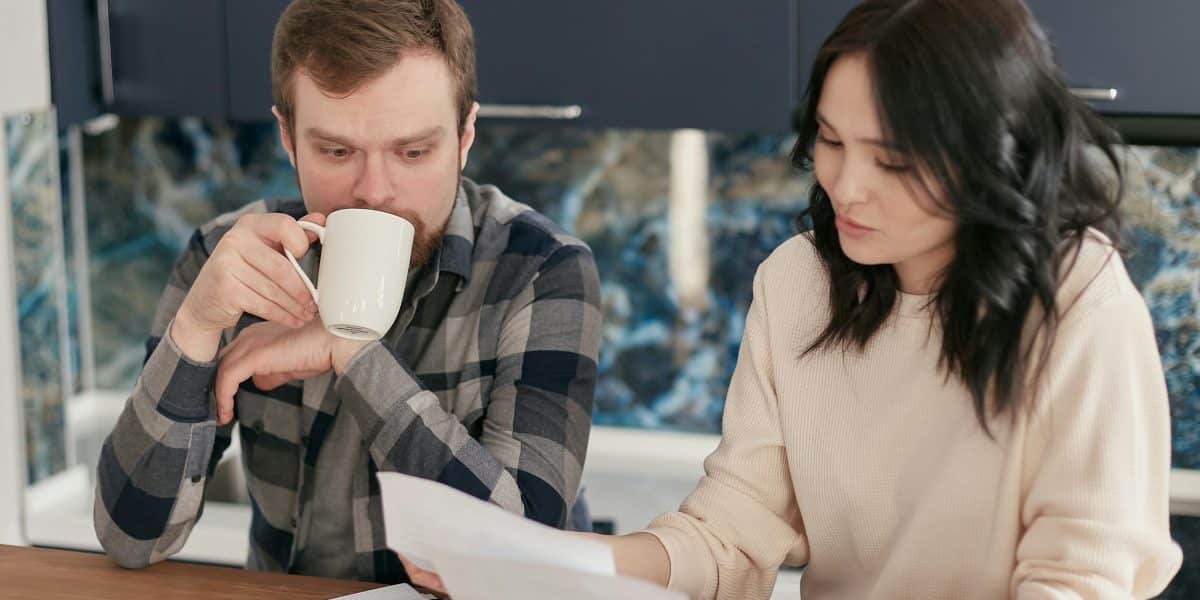 Facture de location saisonnière : modèle & conformité